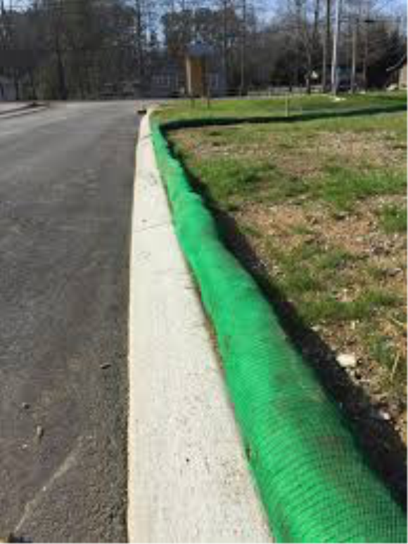 Filtrexx Clearwater Sediment & Erosion Control, 8"x10' Precut, Wood ...